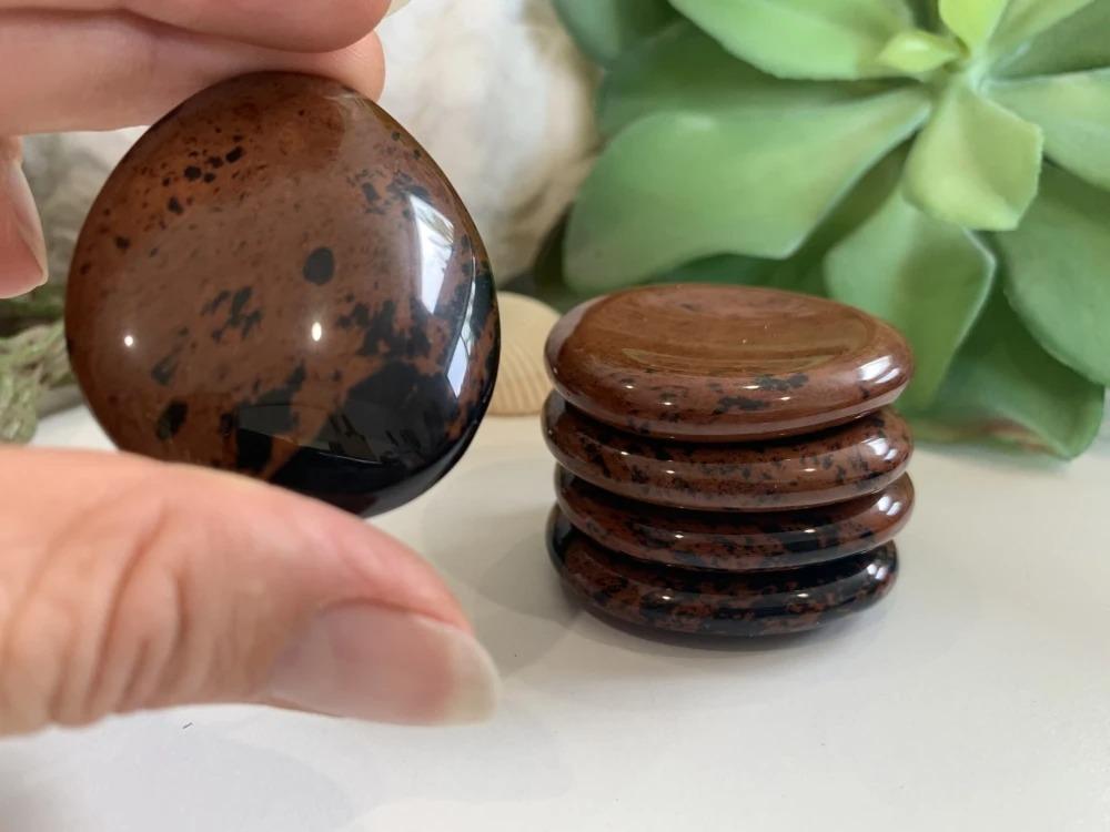 Mahogany Obsidian Meaning And Spiritual Properties – Spirit Magicka