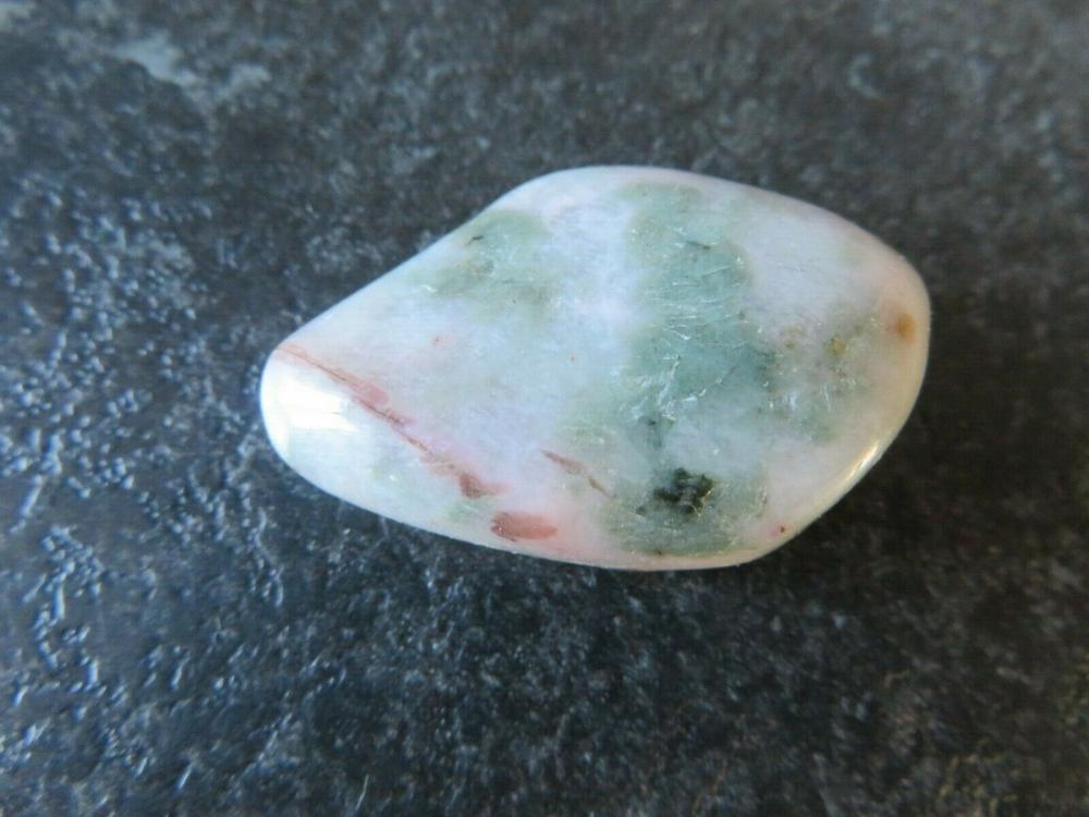 Nzuri Moyo Meaning And Spiritual Properties – Spirit Magicka