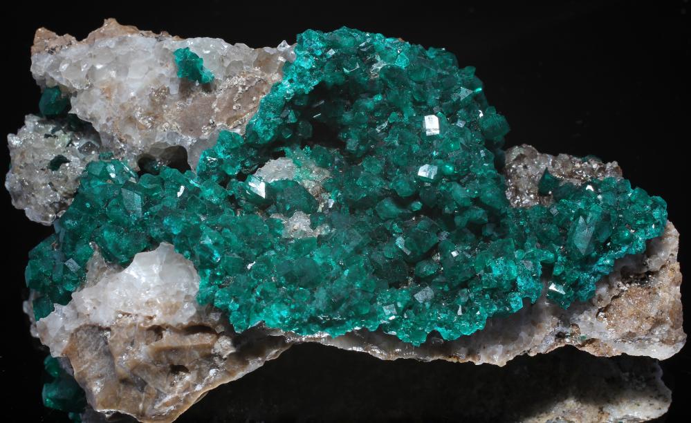 Dioptase Meaning And Spiritual Properties – Spirit Magicka