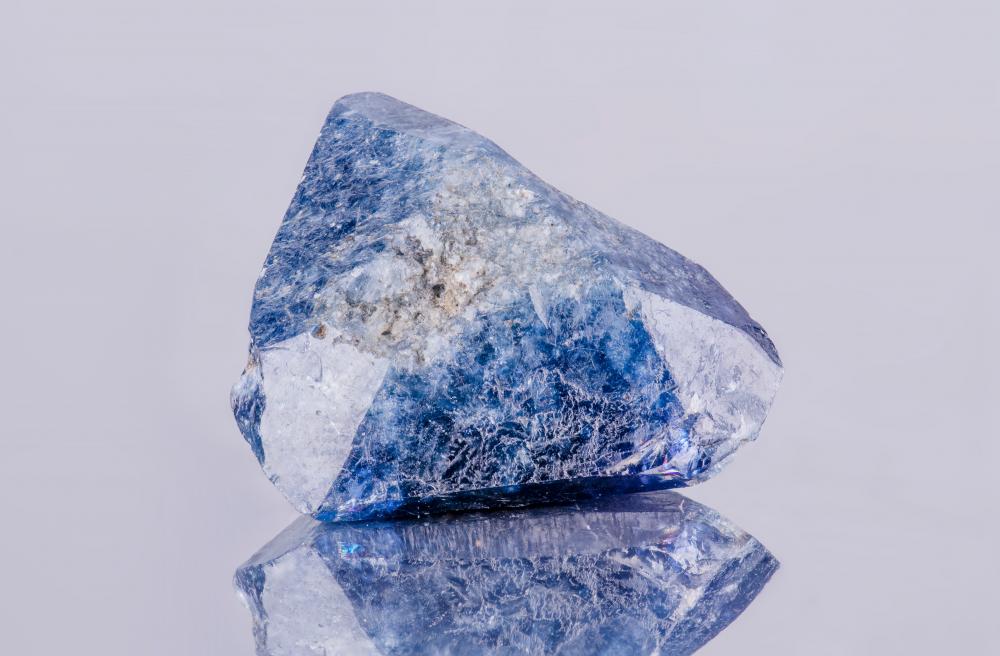 Benitoite Meaning And Spiritual Properties – Spirit Magicka