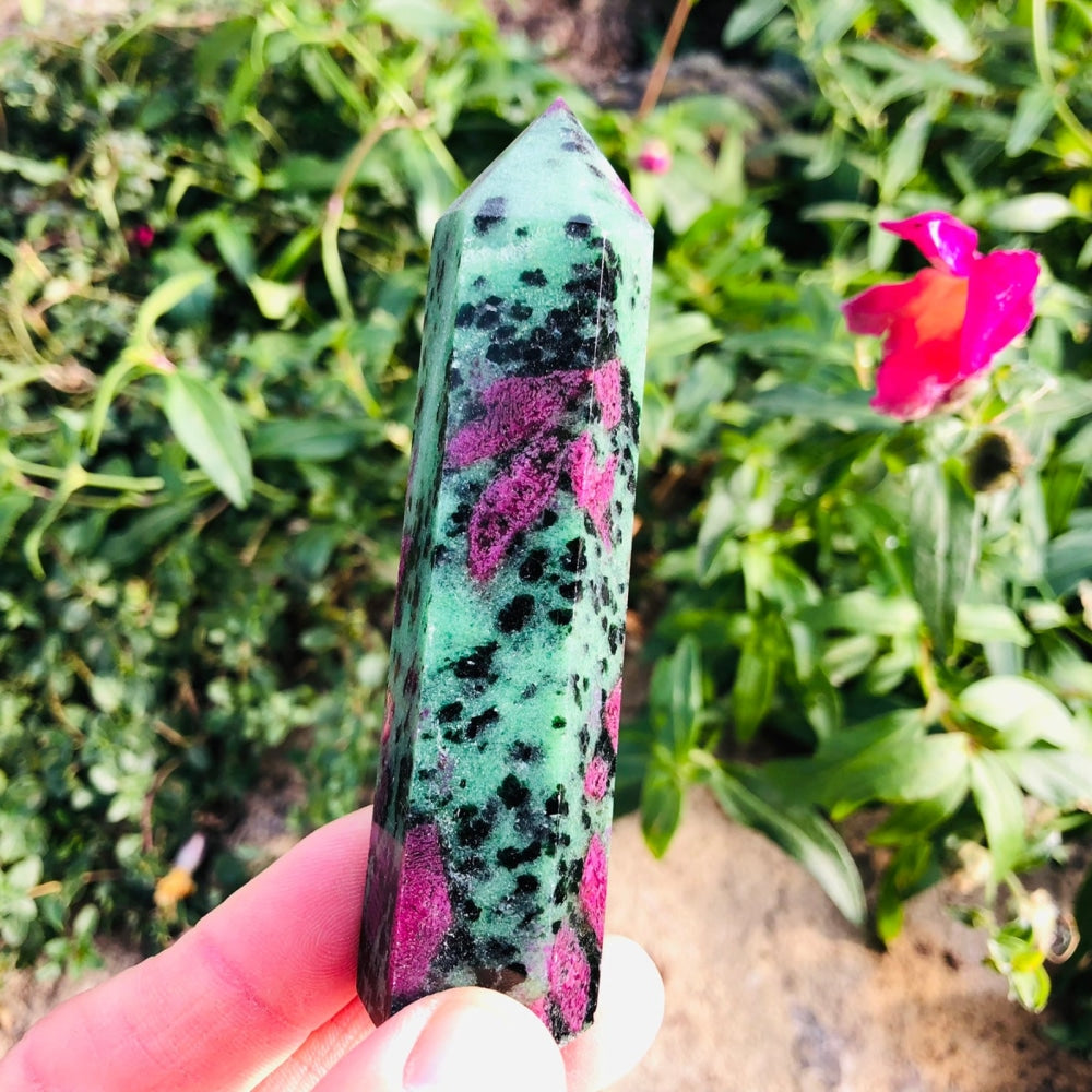 Ruby in Zoisite Point – Spirit Magicka