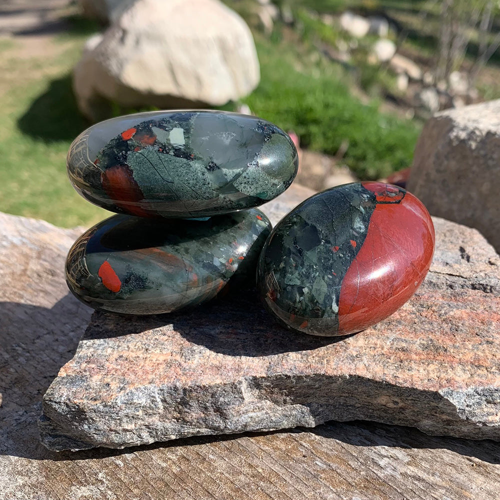African Bloodstone Palmstone – Spirit Magicka