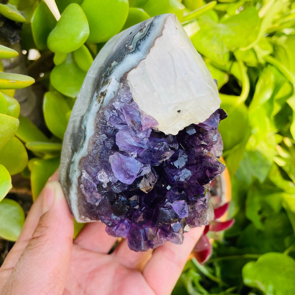 Amethyst Geode with Quartz Formation (Item #0010) – Spirit Magicka