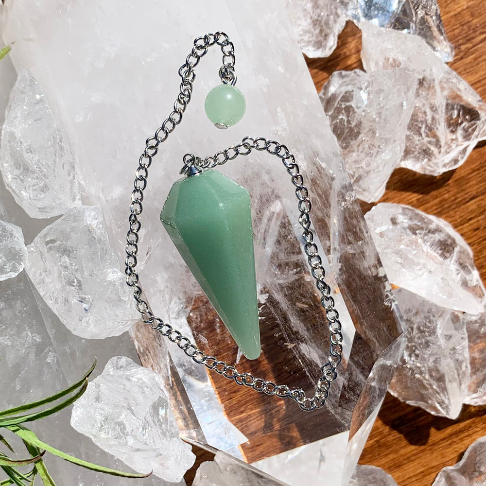 Aventurine Crystal Pendulum – Spirit Magicka