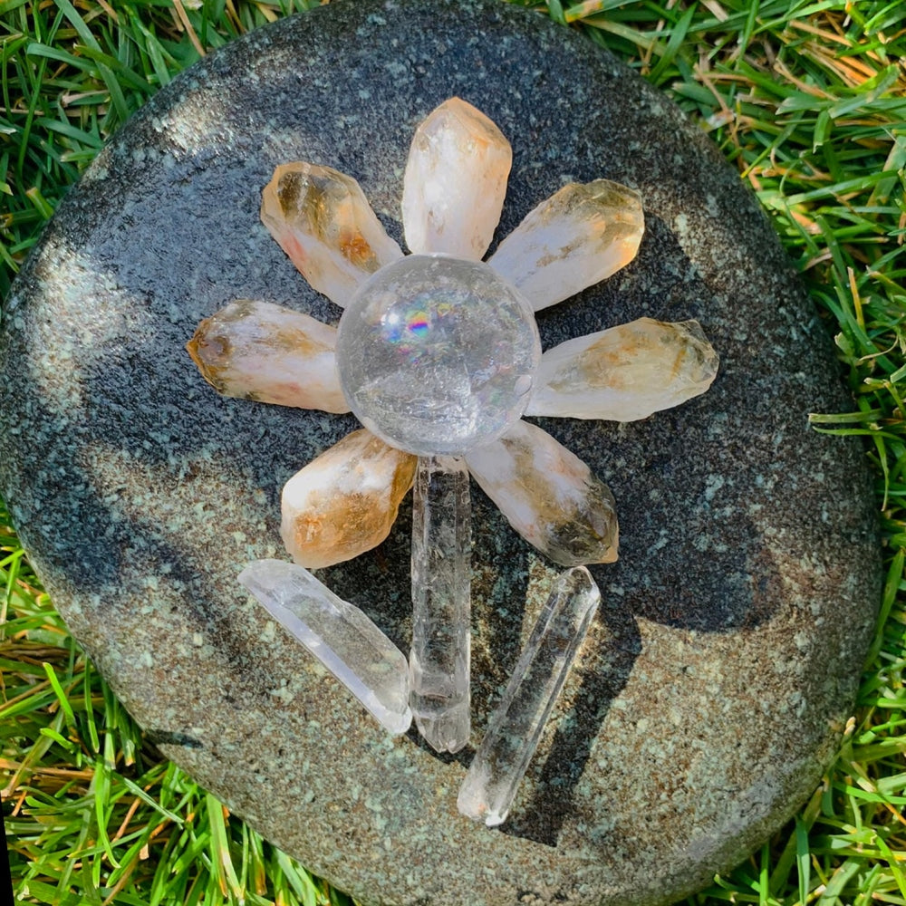 Clear Quartz Crystal Mini Flower Power Set 🌼 – Spirit Magicka