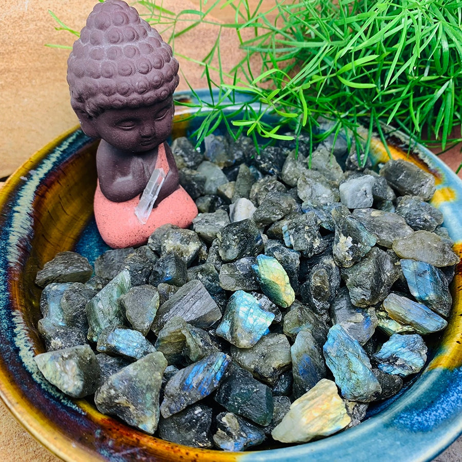 Labradorite Small Rough Stones (50 Gram / 1.7oz Lot) – Spirit Magicka