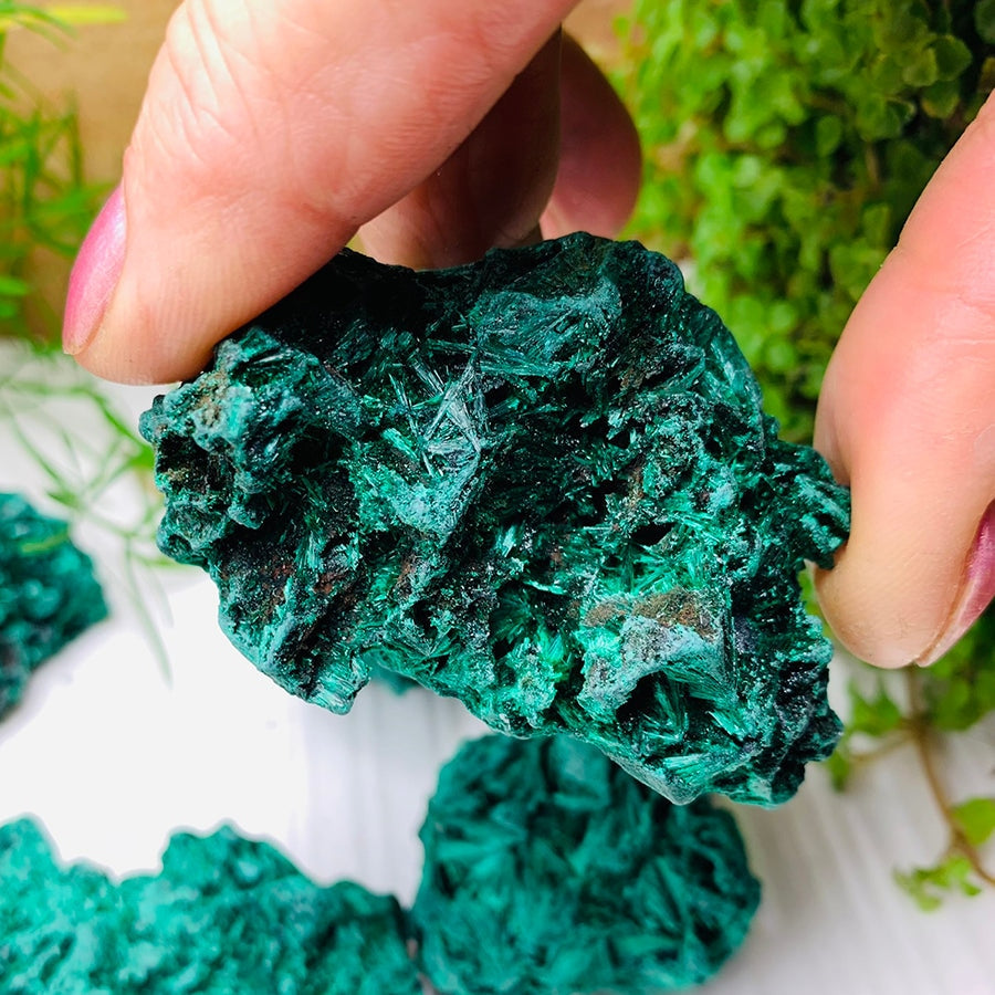 Malachite Rough Natural Stone – Spirit Magicka