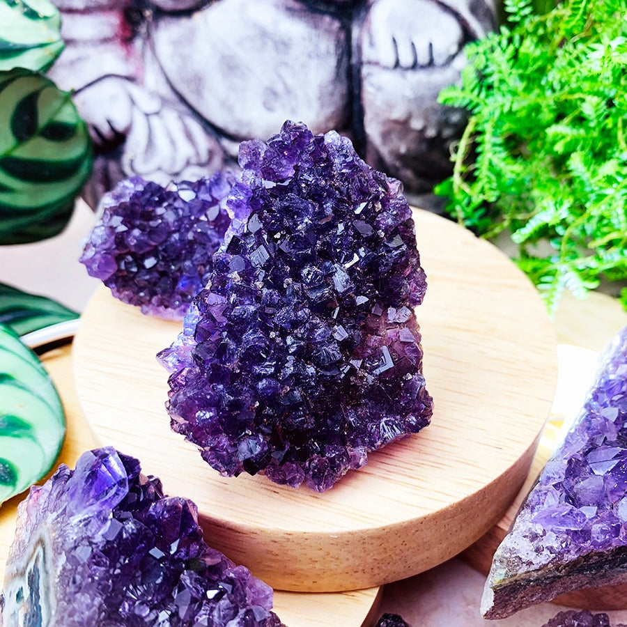 Mini Amethyst Cluster – Spirit Magicka