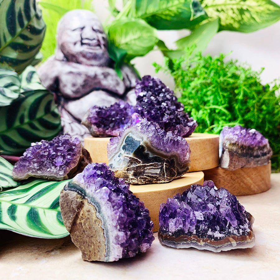 Mini Amethyst Cluster – Spirit Magicka