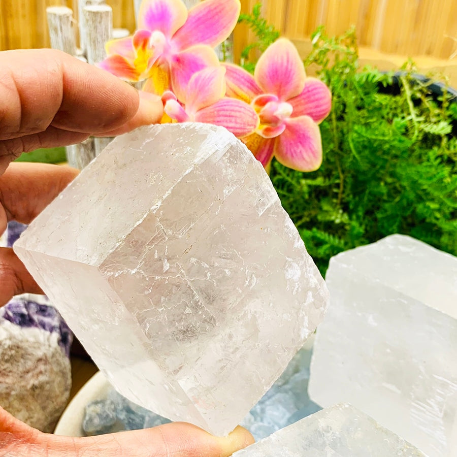 Optical Calcite Chunk – Spirit Magicka