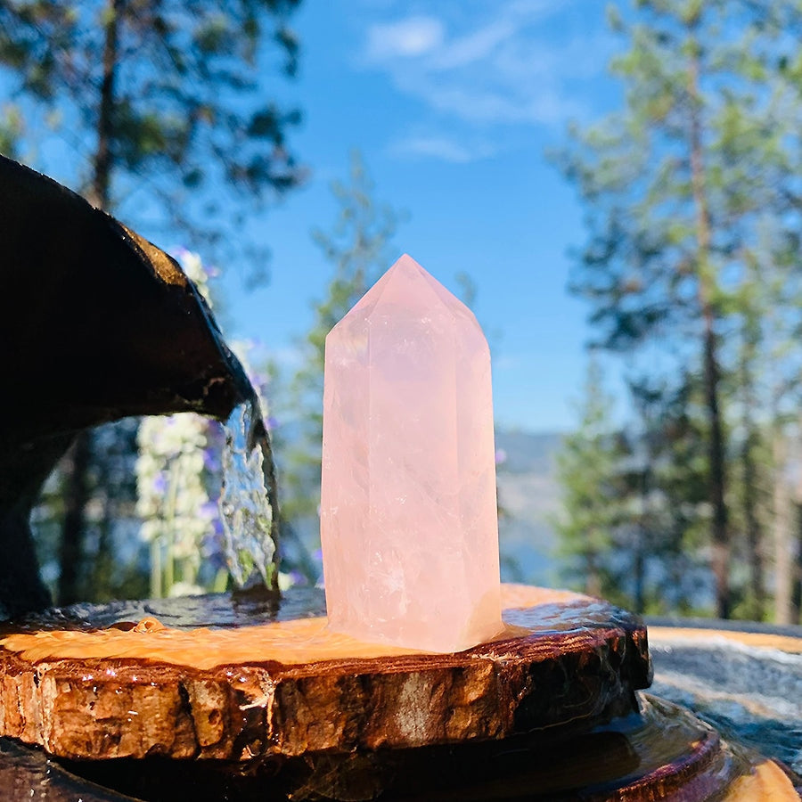 Rose Quartz Point – Spirit Magicka
