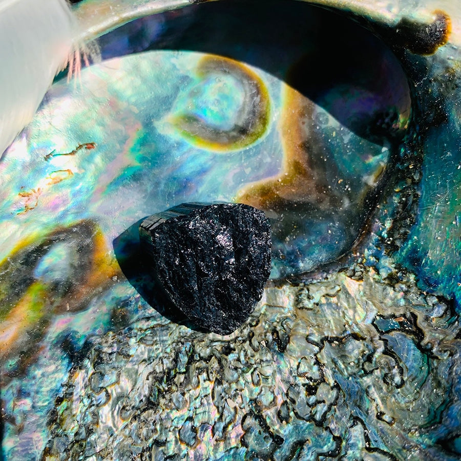 Tourmaline Chunk – Spirit Magicka