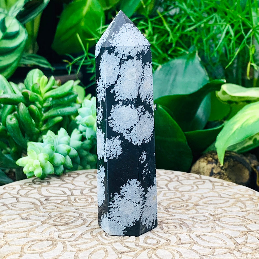Snowflake Obsidian Point – Spirit Magicka