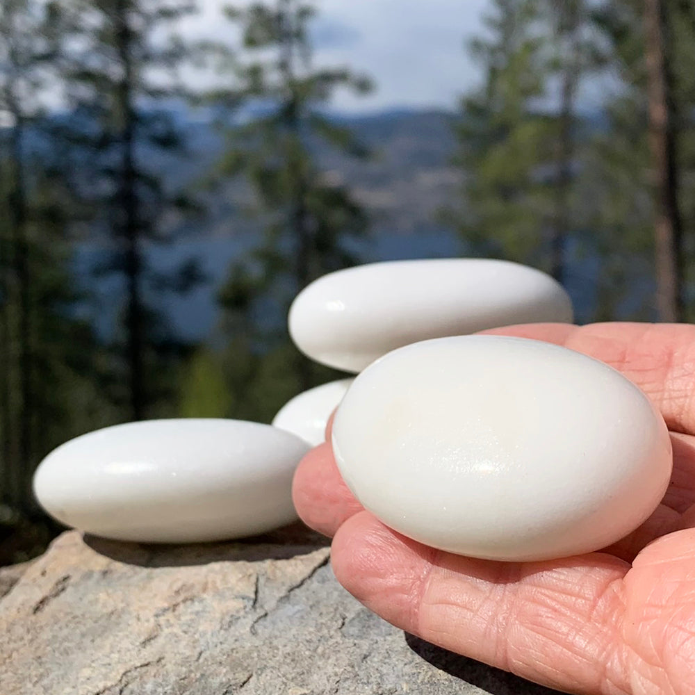 White Wisdom Quartz Palmstone – Spirit Magicka